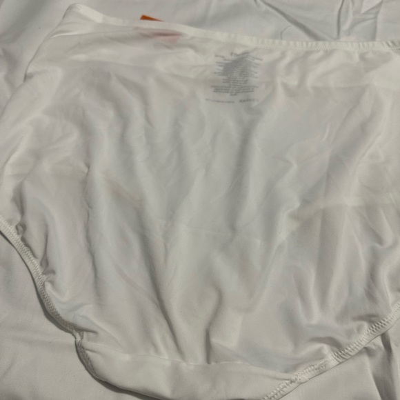 Warners Intimates And Sleepwear Warners No Muffin Top Panties Poshmark